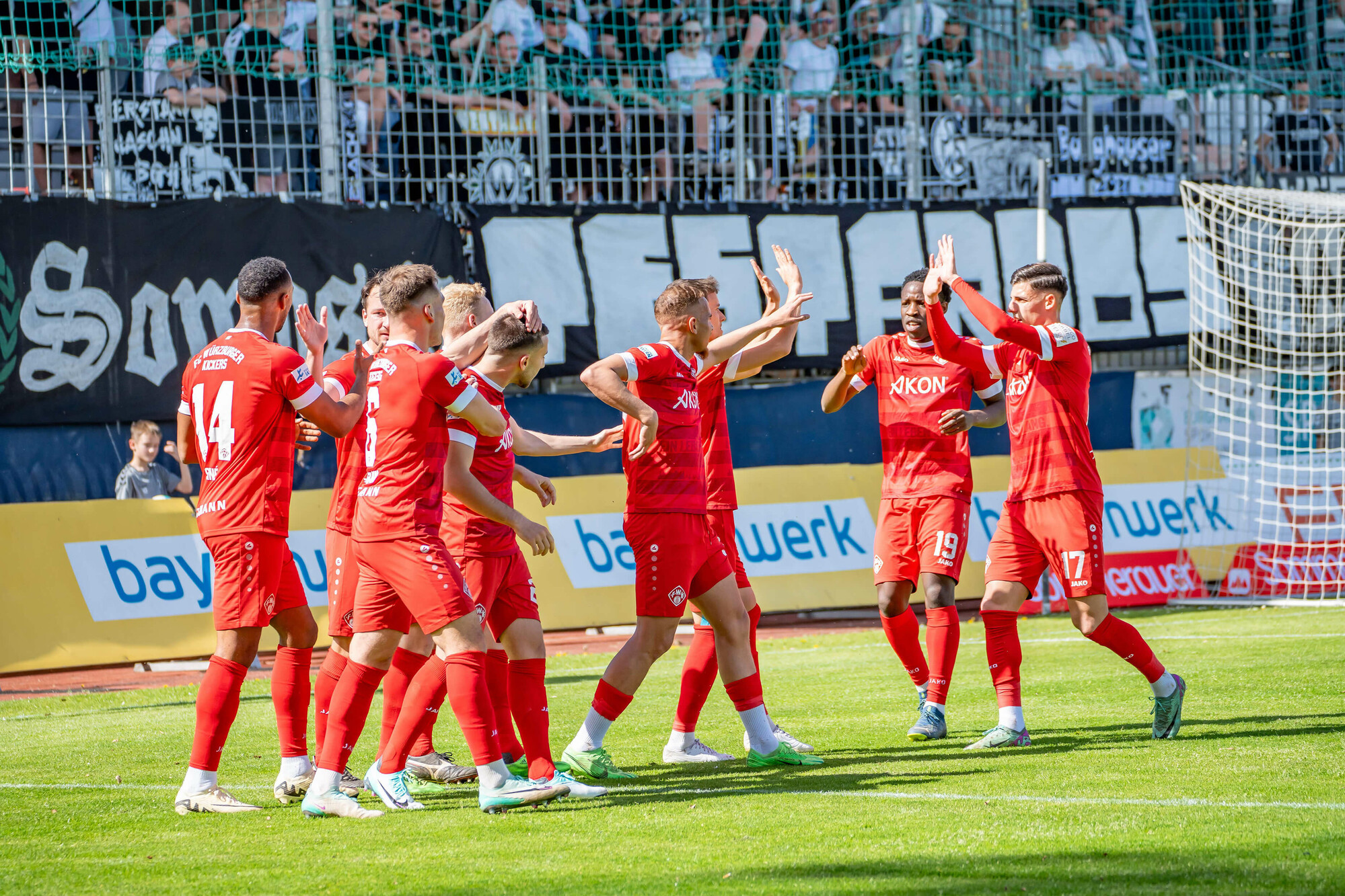 SV Wacker Burghausen - FC Würzburger Kickers | Würzburger Kickers